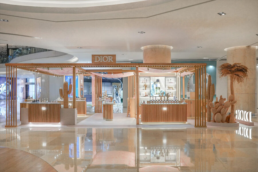 How Pop-Up Store Trends Are Shaping Retail | Dezign Format
